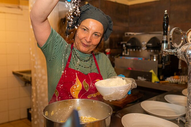 Pasta & Tiramisù : Authentic Cooking Class - Key Points