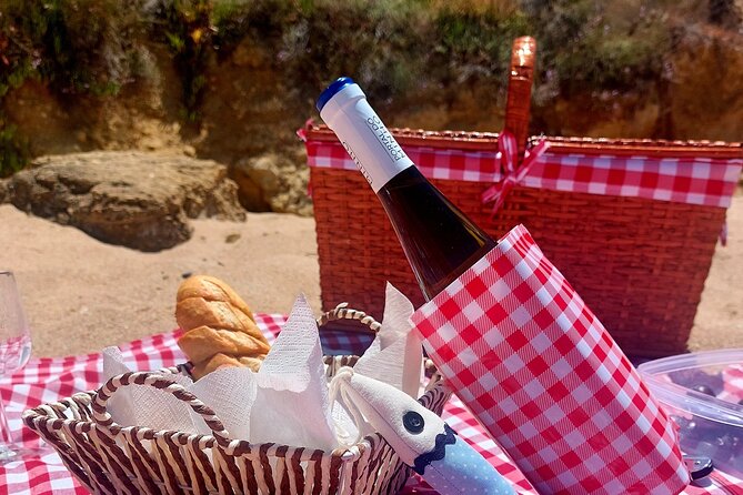 Private 4X4 Jeep & Beach Picnic Tour in Arrábida, Sesimbra-Lisbon - Key Points