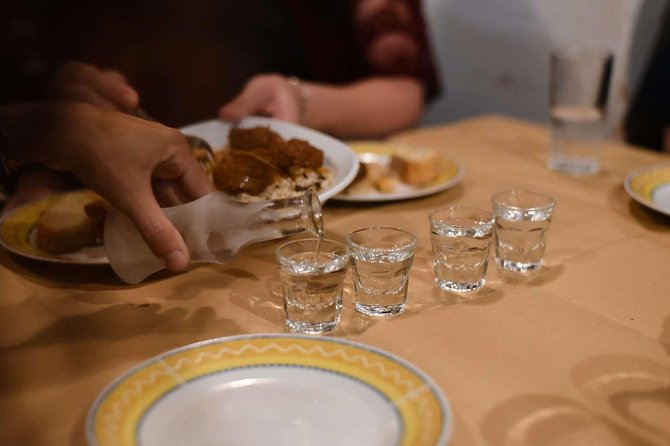 Private Athens By Night Food Tour & Wine Tasting of 5 Varieties - Tour Overview
