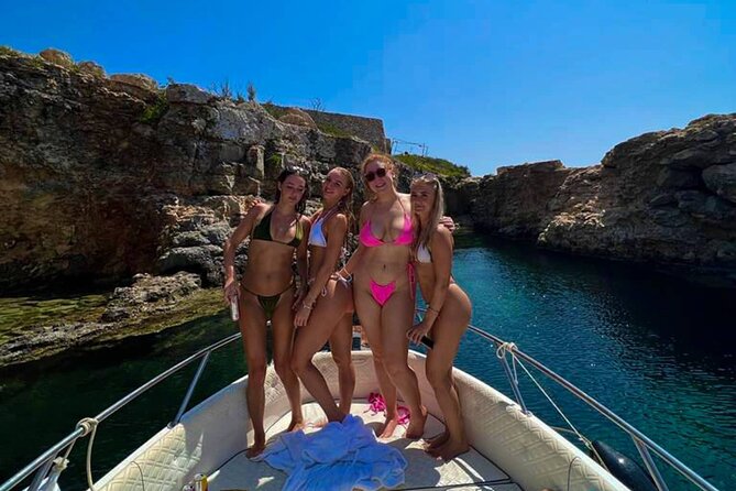 Private Boat Tour at Cominos Blue Lagoon and Crystal Lagoon - Key Points