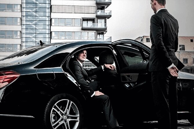Private Departure Transfer From Paris to CDG or ORLY Airport - Key Points