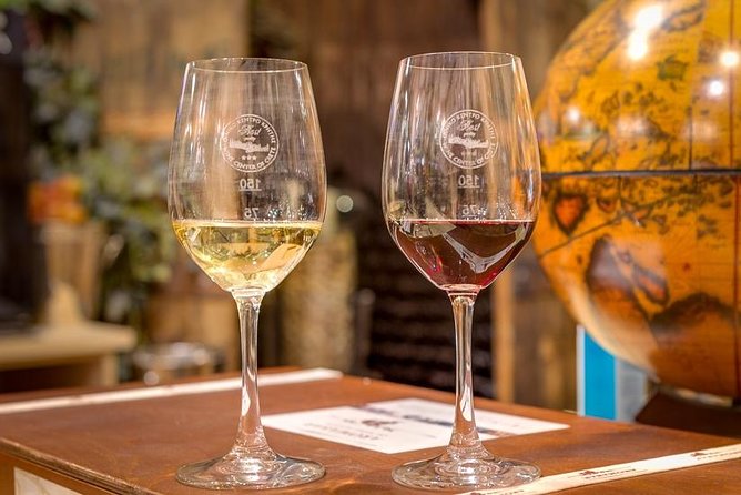 PRIVATE Walking Tour With Lunch and Wine Tasting by a Sommelier - Key Points