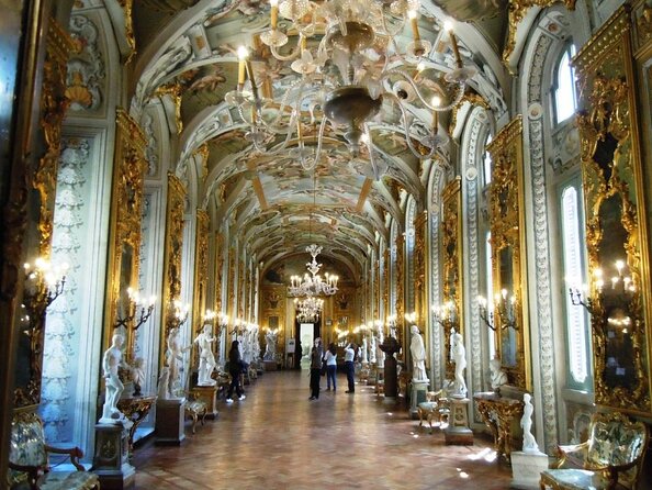 Renaissance Scarlet Ladies Tour: Caravaggios and Borgias Women - Key Points