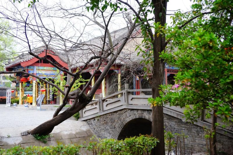 Romantic Nagasaki: Historical Charms and Seaside Views - Key Points