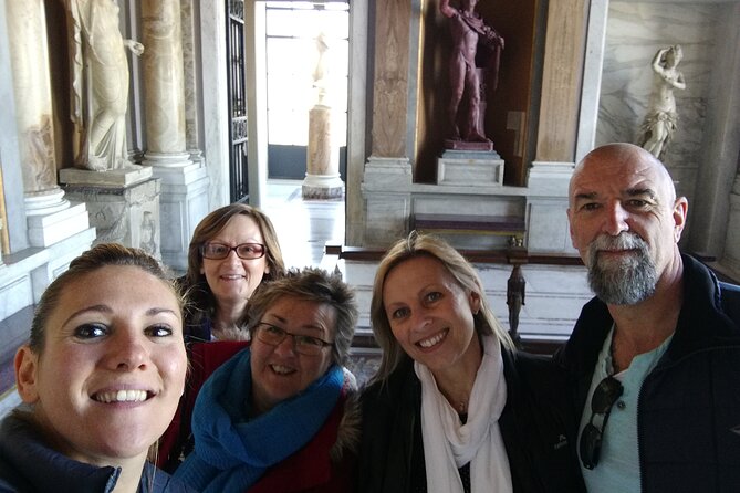 Rome: Vatican Museums & St. Peters Basilica Small Group Tour - Key Points