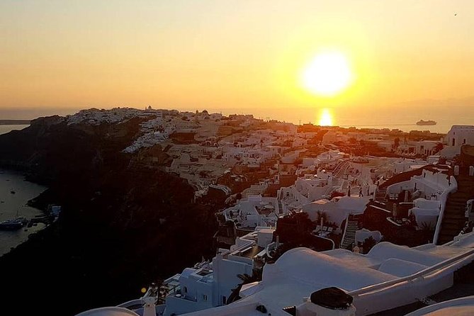Santorini Round Tour - Key Points