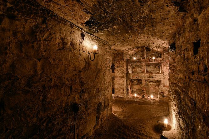 Small Group Edinburgh Night Tour Review - Tour Overview