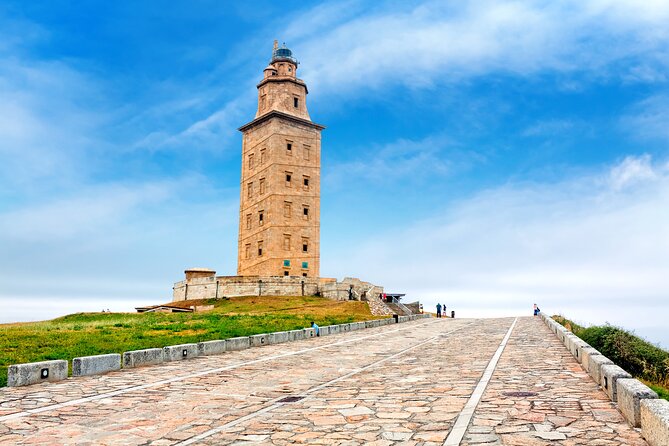 Small Group Historic Walking Tour of Coruna - Key Points