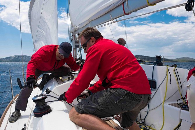 Small-Group Sailing Lesson in Barcelona - Overview of the Sailing Lesson