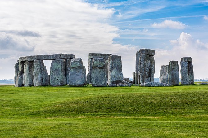 Southampton to Heathrow via Attraction of Your Choice - Key Points