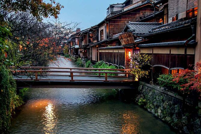 Takashis Local Food Adventure Through Gion Kyoto Tips of Ramen - Key Points