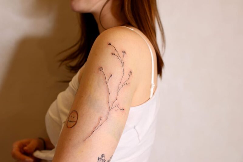 Tokyo: Anime, Manga or Kanji Tattoo in a Modern Salon - Key Points