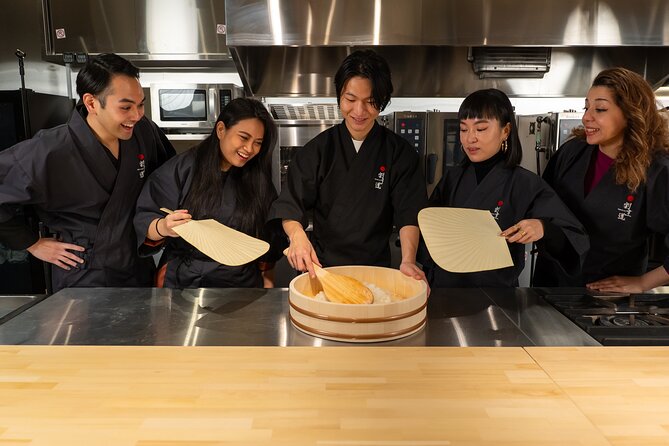 Tokyo: Sushi Making Class With Chef and Culture - Key Points