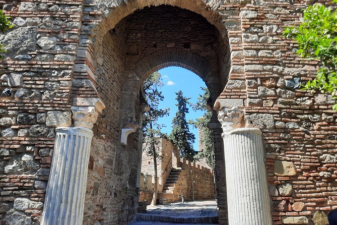 Visit Malaga Center. Special Groups of Family or Friends - Key Points