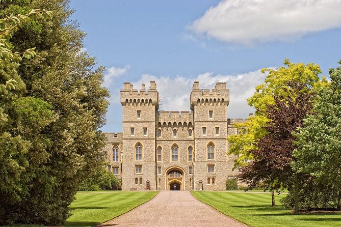 Windsor Castle Tour From London With Lunch or London Eye Upgrade - Key Points