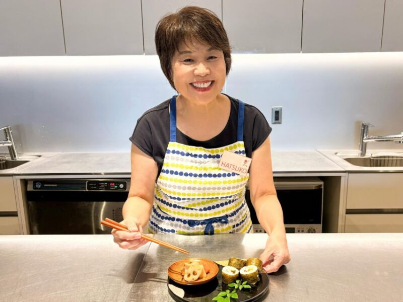 World-Famous Dish Teriyaki Chicken Bento With Onigiri - Key Points