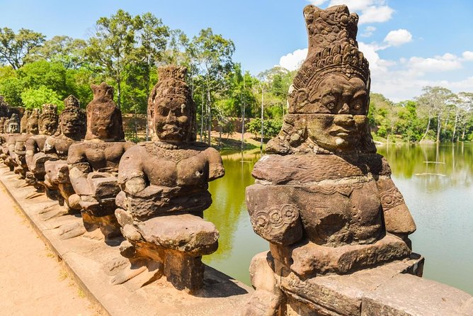 1-Day Angkor Wat Sunrise & All Interesting Temples Private Tour - Key Points
