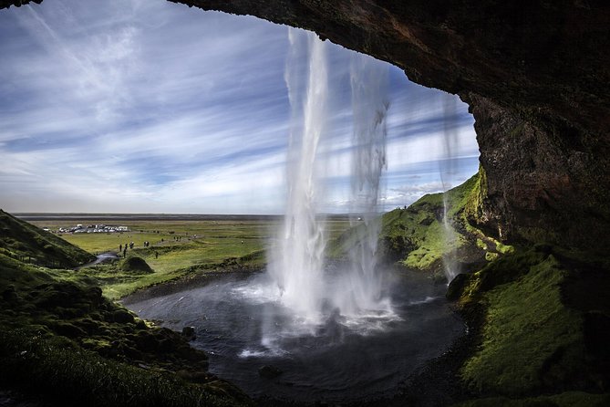 2-Day South Coast Waterfalls, Jokulsarlon Glacier Lagoon and Hike From Reykjavik