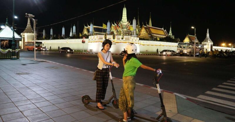 Bangkok: E-Scooter Night Tour with Local Street Food - The Authenticity Factor