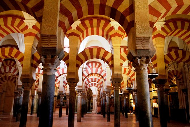 Cordoba Mosque & Jewish Quarter Guided Tour with tickets - The Value of the Tour