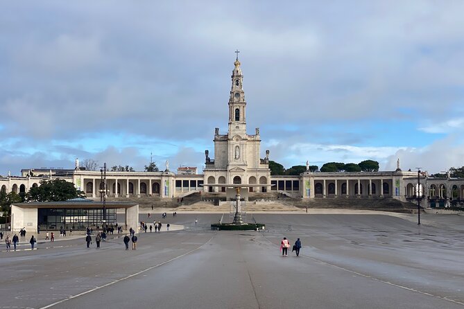 Fatima, Batalha, Nazare and Obidos Full Day Tour from Lisbon - What’s the Real Benefit?