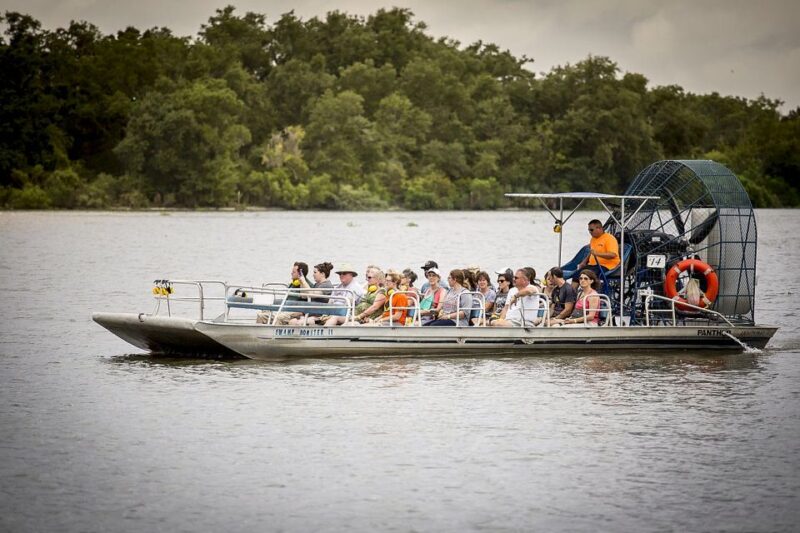 From New Orleans: Airboat Adventure Tour with Transportation - The Experience’s Strengths