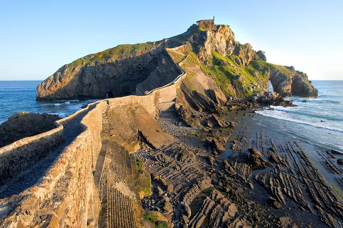 Gaztelugatxe with access, Bermeo and Gernika from Bilbao - Transportation and Group Size