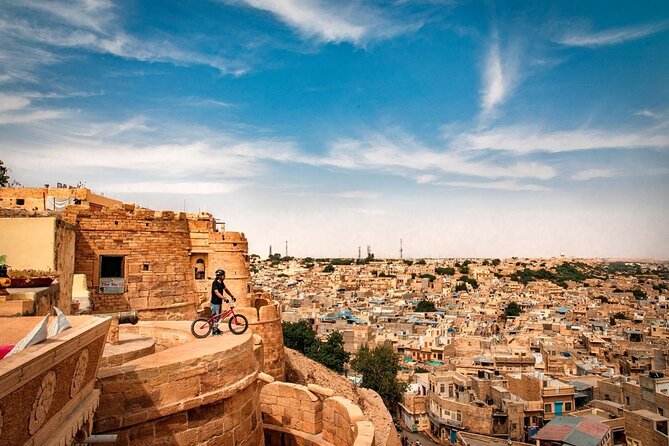 Golden Triangle with Rajasthan 7 Night 8 Day Private Luxury Tour - Who Should Consider This Tour?