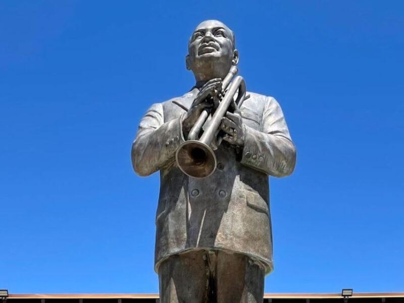 Memphis: 1-Hour Beale Street Guided Walking Tour - A Walk Through Beale Streets Highlights