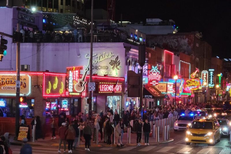 Nashville: Music City Nighttime Trolley Tour - Final Words