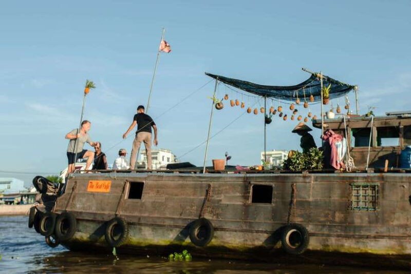 Signature Journey through Cai Rang Floating Market & Canals - Exploring the Tour: A Closer Look