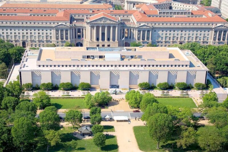 Tour of The American History Museum - FAQs