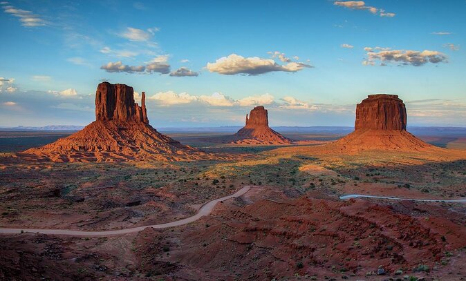 2.5 Hours of Monument Valley's Backcountry 4×4 Tour - Introduction