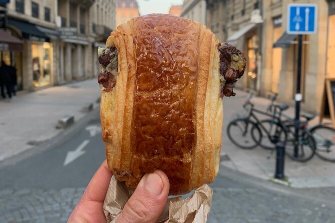 #1 Montmartre Pastries Food Tour | 6 Tastings | Max 8 Ppl - Engaging With Local Artisans