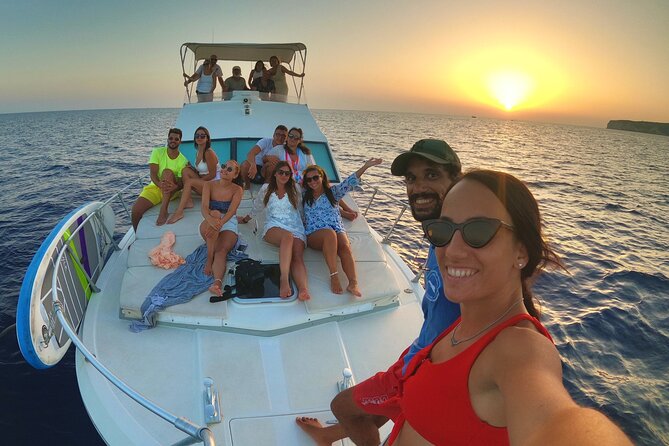 3-Hour Dolphin Watching at Sunset With Aperitif - Indulging in Aperitif: A Delightful Accompaniment