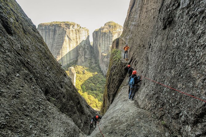 3-Hour Hiking and Scramble Guided Tour of Great Saint in Meteora - Meeting Details
