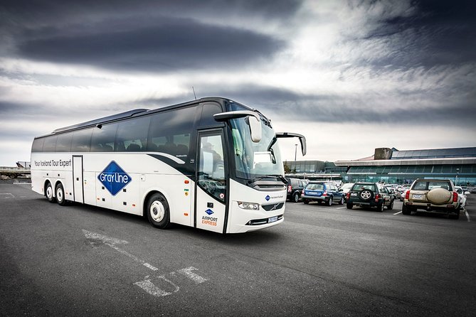 Airport Express Shared Departure Transfer From Reykjavik City to Keflavik Airport - Customer Experiences and Feedback