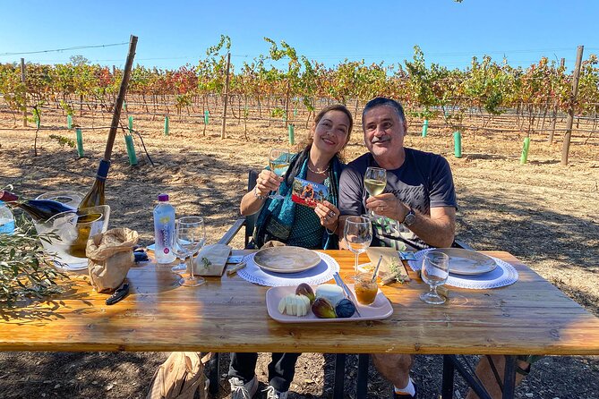 Algarve Romantic Vineyard Picnic in Carvoeiro - Pickup and Return Information