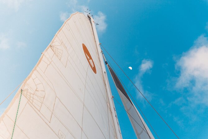 Alihilani Sunset Sail From Maalaea Harbor - Amenities and Inclusions of the Cruise