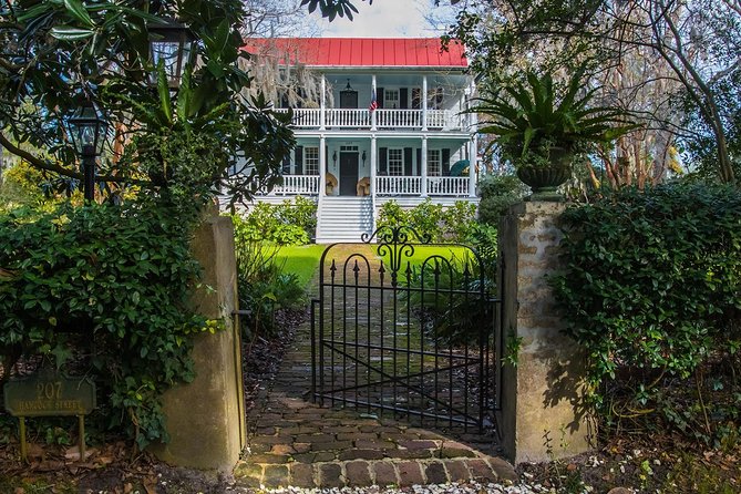 Beaufort City Minibus Tour - The Guide’s Role and Hidden Stories