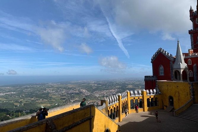 Best of Sintra & Cascais With Locals - Local Culinary Delights: Lunch in Sintra