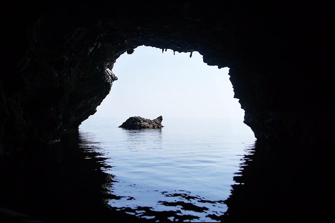 Boat Trip Sea Caves of Thetis - Exploring the Thetis Sea Caves