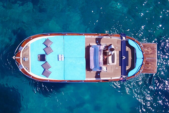 Capri Excursion in a Private Boat - Key Sights Along the Coastline