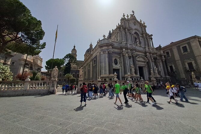 Catania Sicilian Street Food Tour: Small Group by Do Eat Better - Accessibility and Additional Information