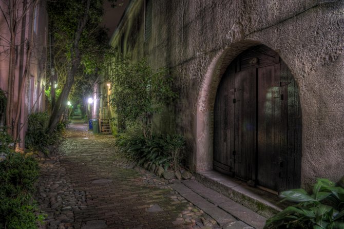 Charleston Ghosts of Liberty Guided Walking Tour - The Guide and Stories