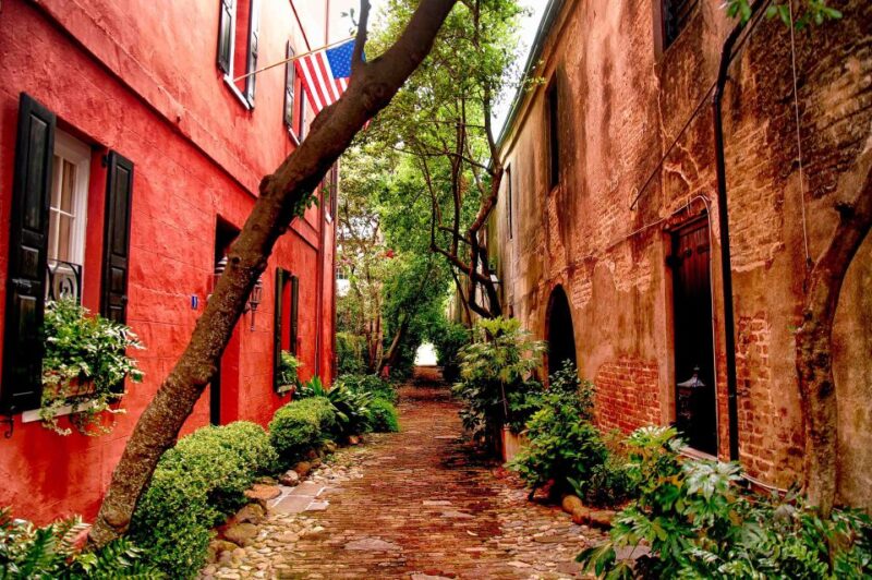 Charleston: History and Architecture Guided Walking Tour - Who Should Consider This Tour?