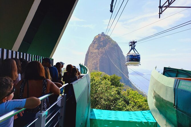 City Tour Full Day in Rio: Christ the Redeemer and Sugar Loaf - Meeting and Pickup Details