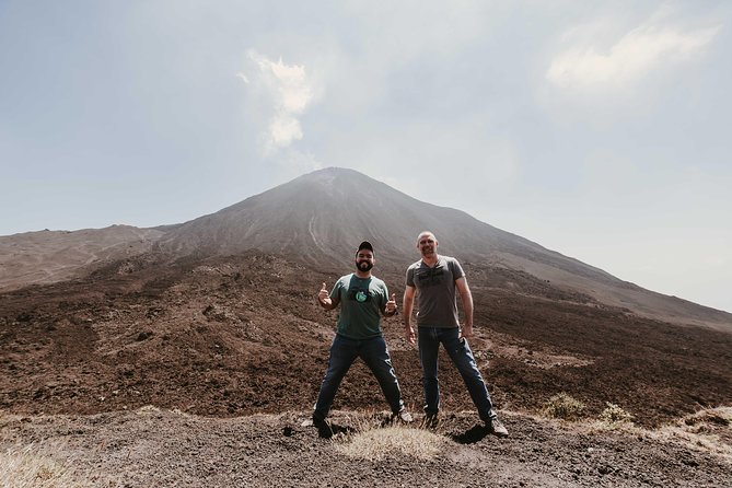 Climb Active Pacaya Volcano + Box Lunch at the Top - Shared Tour - Hiking Experience