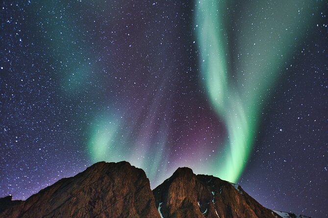 Cozy Northern Lights Tour With Icelandic Treats and Liquor - Tips for a Successful Northern Lights Viewing