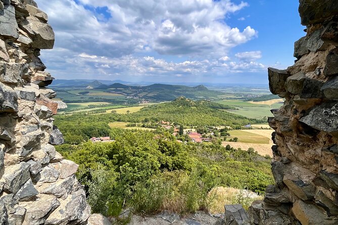 Czech Countryside Scenical Hike to the Castle, Local Deli Tasting - Meeting and Pickup